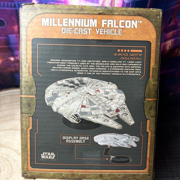 Disney | Toys | Disney Star Wars Galaxy Edge Millennium Falcon Diecast Collectible Vehiclenew ...